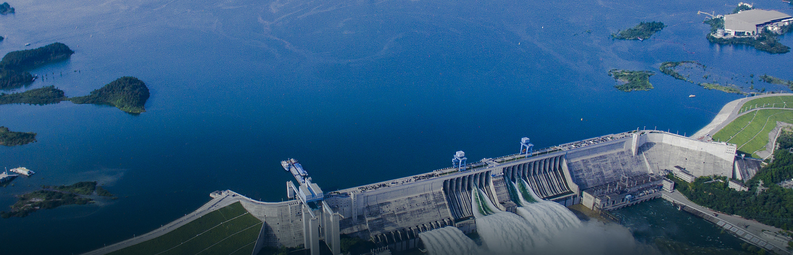 Carbon Neutrality--Driving Green Development, Toward an Ecofriendly ...