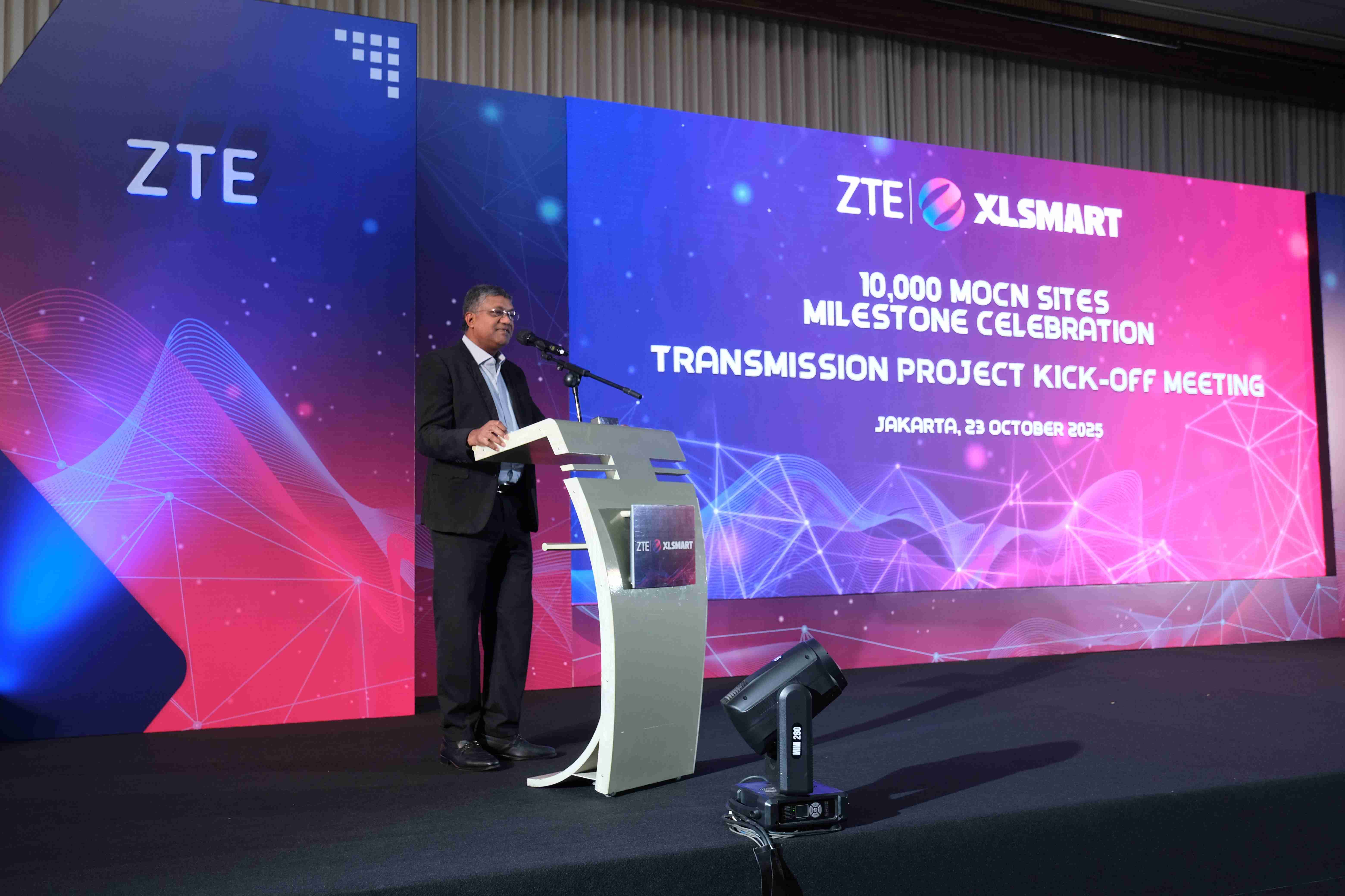 ZTE and XLSMART celebrate 10,000-site wireless delivery milestone in ...