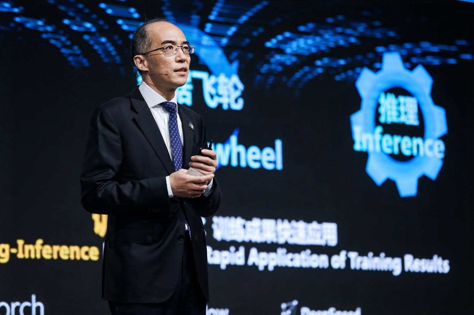 ZTE CEO Xu Ziyang at MWC Shanghai 2024: Ingenuity for Solid Foundation, Openness for Win-Win