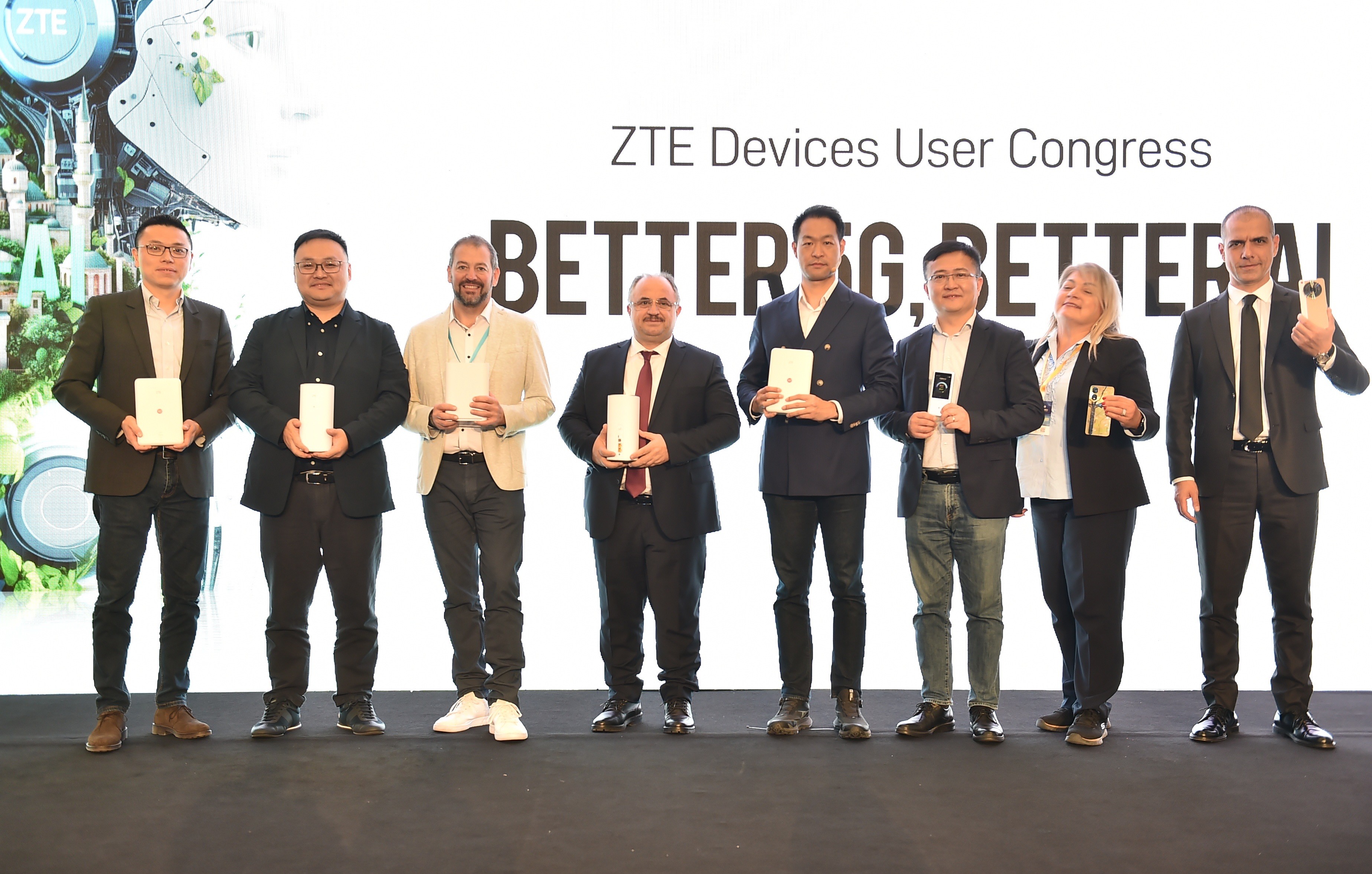 ZTE unveils industry's first AI FWA Solution under its upgraded product philosophy GIS 2.0